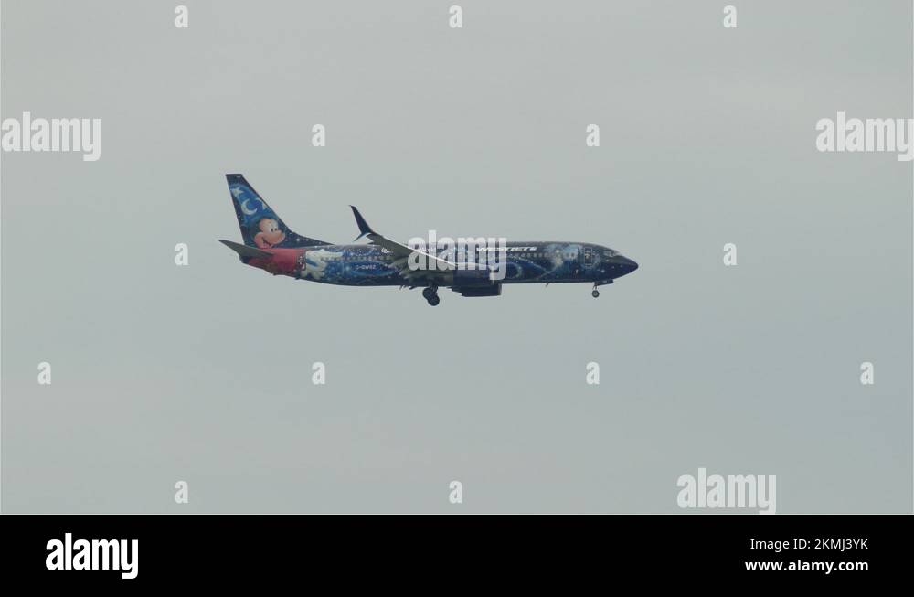 Walt Disney livery The Magic Plane Mickey Mouse WestJet Airplane ...