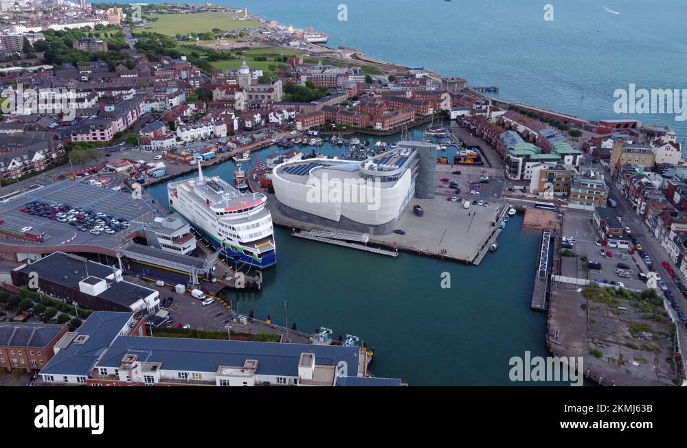 Wightlink ferries Stock Videos & Footage - HD and 4K Video Clips - Alamy
