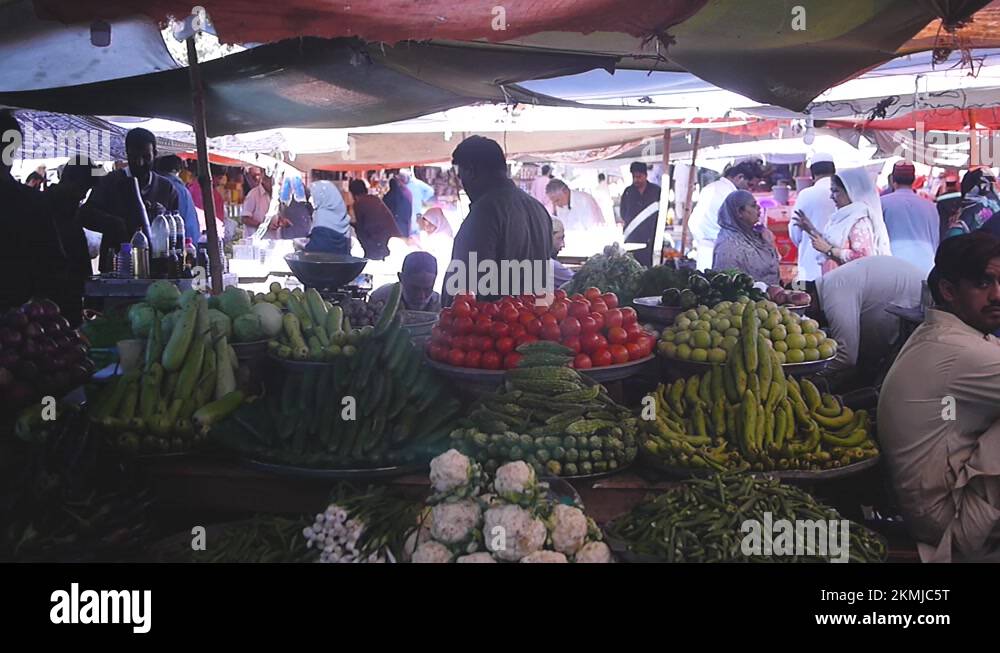 Red market stalls Stock Videos & Footage - HD and 4K Video Clips - Alamy