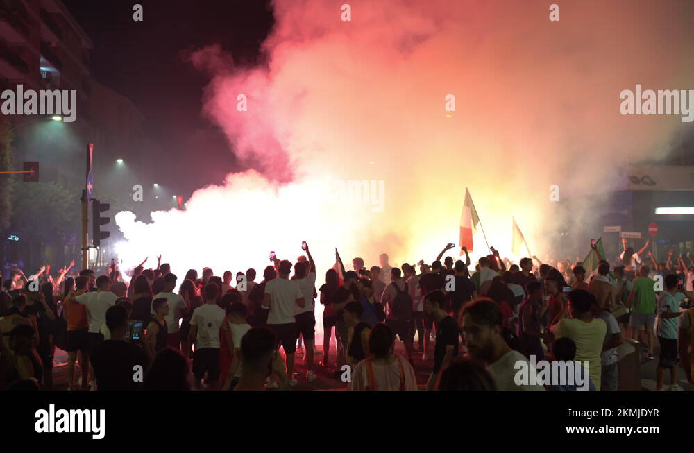 Hooligans fans Stock Videos & Footage - HD and 4K Video Clips - Alamy