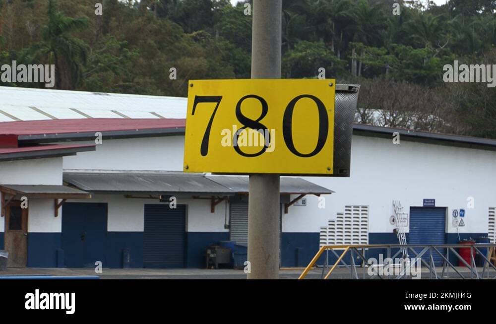 Train indicator board Stock Videos & Footage - HD and 4K Video Clips ...