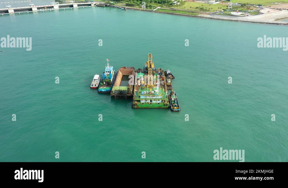 Several barges Stock Videos & Footage - HD and 4K Video Clips - Alamy