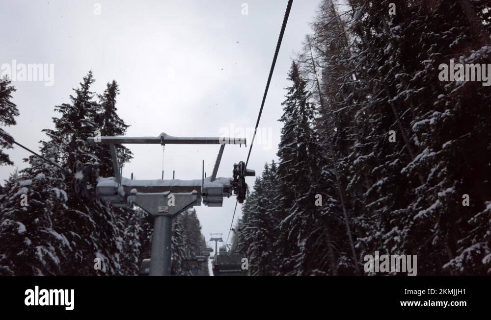 Austria, Semmering, Stuhleck ski resort, cable car is moving on the ...