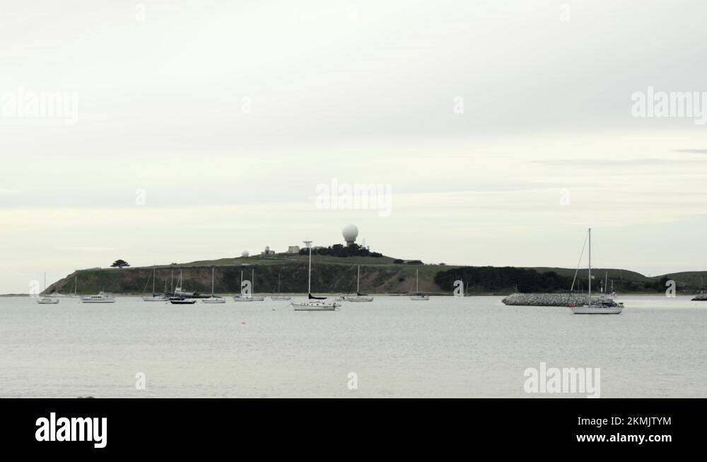 Multiple pillar Stock Videos & Footage - HD and 4K Video Clips - Alamy