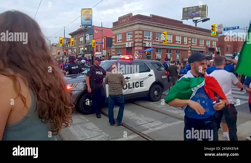 Police block traffic as fans celebrate Italy's Euro Cup Win, Corso ...