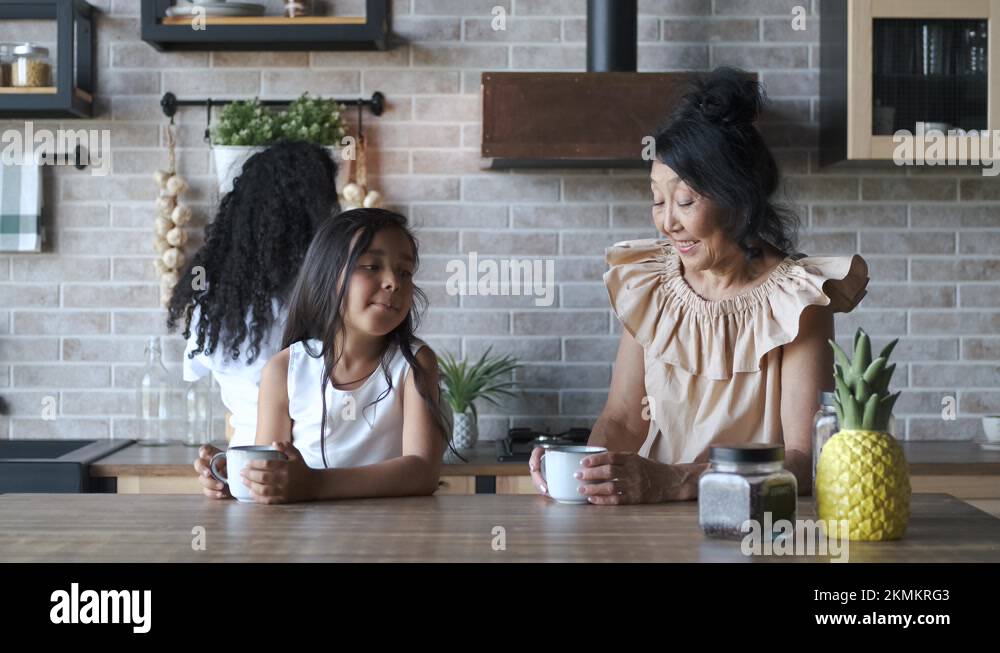 Mixed chinese family Stock Videos & Footage - HD and 4K Video Clips - Alamy