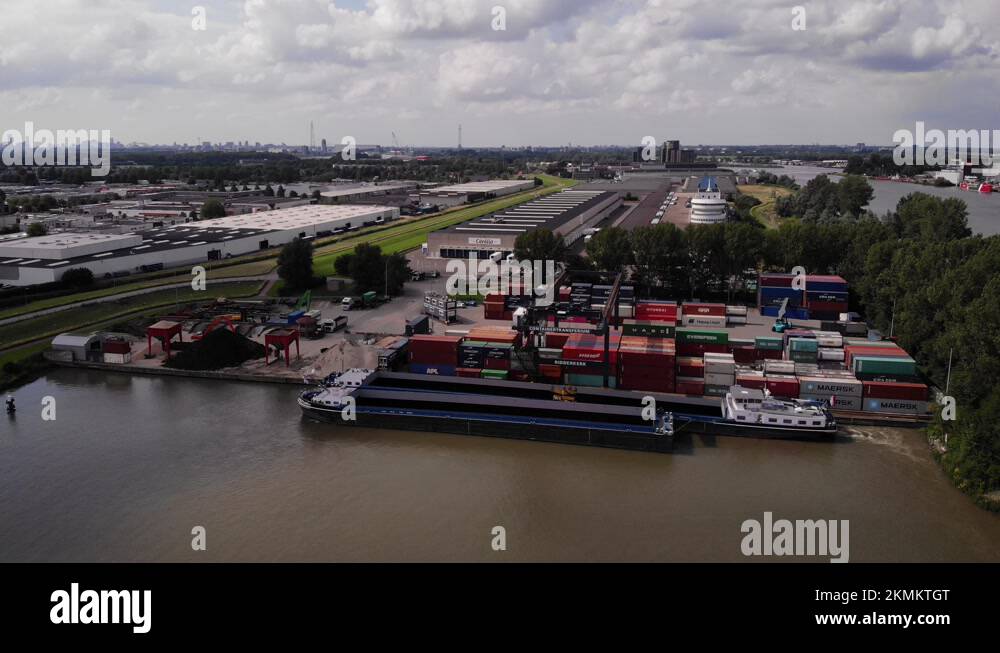 Container transfer Stock Videos & Footage - HD and 4K Video Clips - Alamy