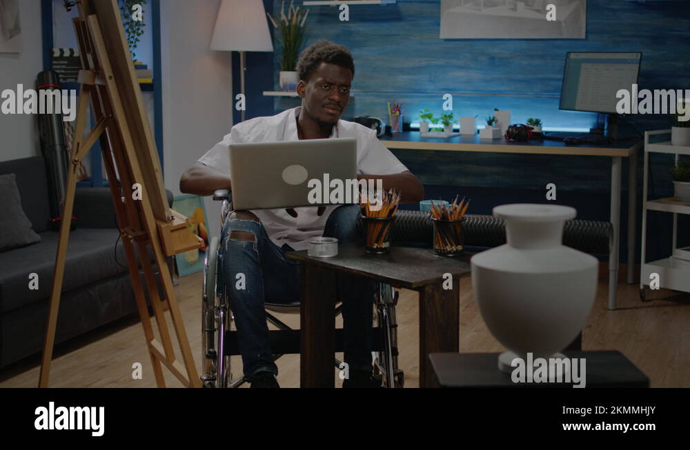 Designing at computer in art studio Stock Videos & Footage - HD and 4K ...