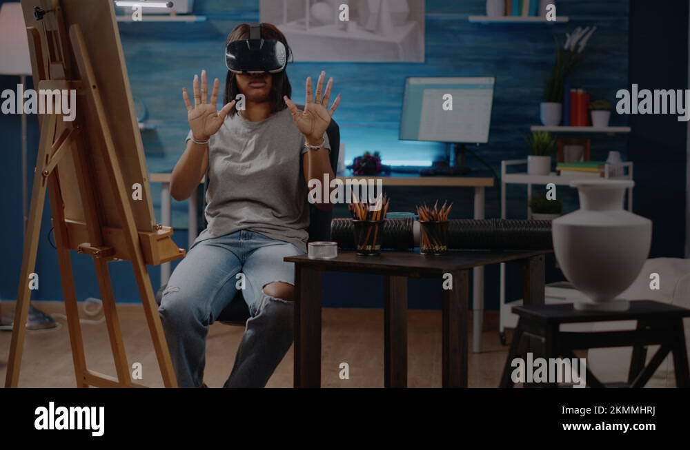 Drawing woman vr glasses Stock Videos & Footage - HD and 4K Video Clips ...