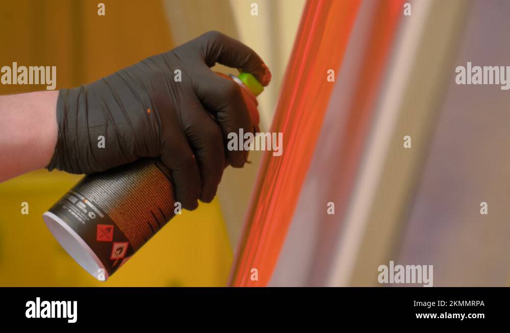 Paint splash from can Stock Videos & Footage - HD and 4K Video Clips ...
