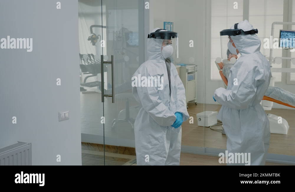 Doctors wearing ppe Stock Videos & Footage - HD and 4K Video Clips - Alamy