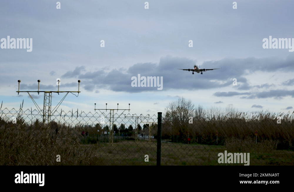 Steward and airport and plane Stock Videos & Footage - HD and 4K Video ...