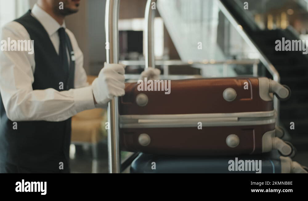 Baggage reception Stock Videos & Footage - HD and 4K Video Clips - Alamy