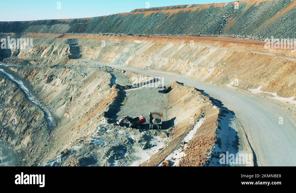 Extracted copper Stock Videos & Footage - HD and 4K Video Clips - Alamy