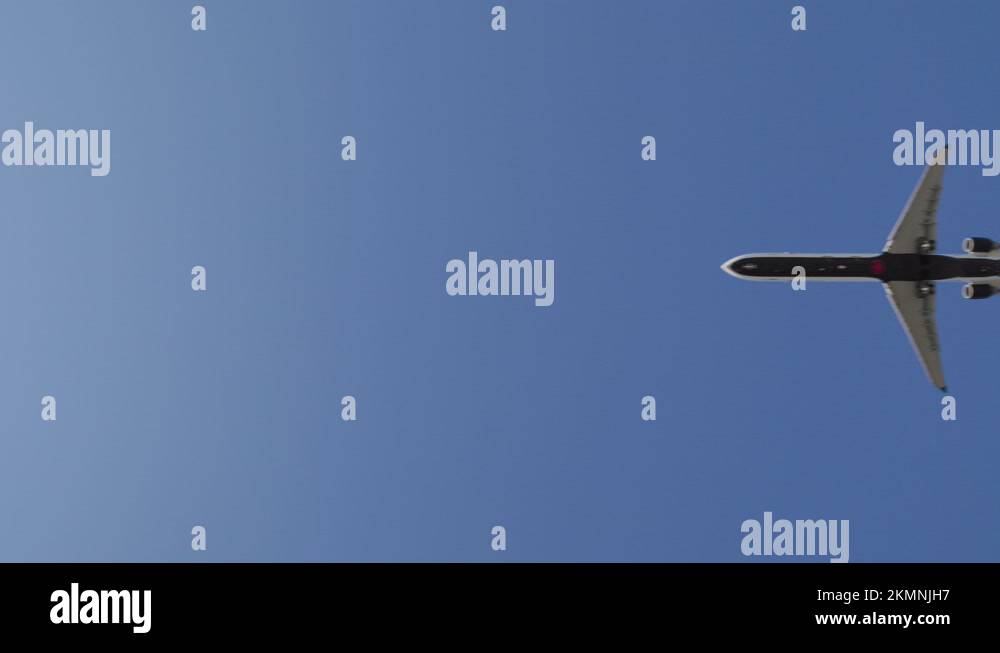 Aircraft on approach, overhead, arriving at YVR airport, plane flying ...