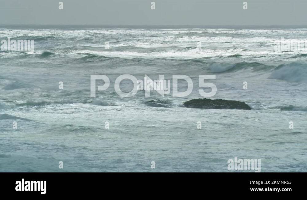 Ocean shots Stock Videos & Footage - HD and 4K Video Clips - Alamy