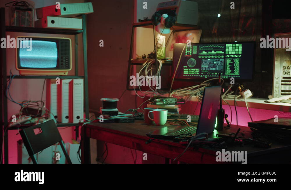 Hacking into systems Stock Videos & Footage - HD and 4K Video Clips - Alamy