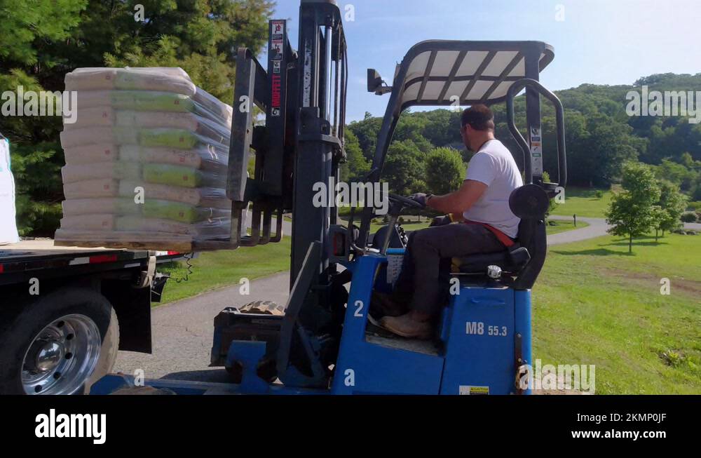 Block cube Stock Videos & Footage - HD and 4K Video Clips - Alamy