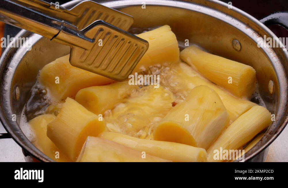 Cassava dessert Stock Videos & Footage - HD and 4K Video Clips - Alamy
