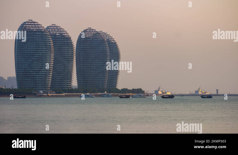 China beach resort Stock Videos & Footage - HD and 4K Video Clips - Alamy