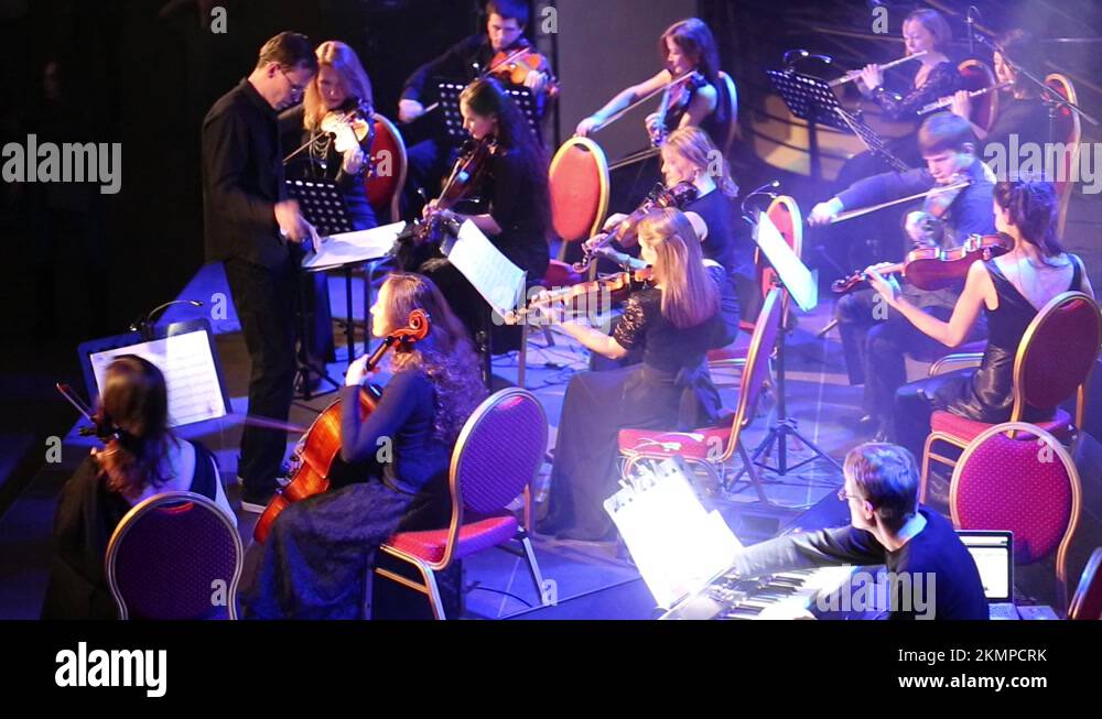 Performance on stage Stock Videos & Footage - HD and 4K Video Clips - Alamy