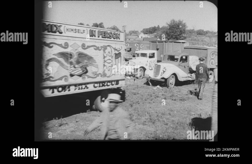 Circus trailer truck Stock Videos & Footage - HD and 4K Video Clips - Alamy