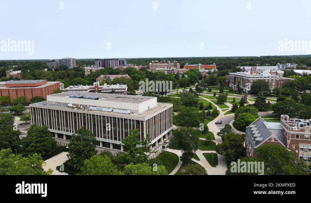 Admin building Stock Videos & Footage - HD and 4K Video Clips - Alamy