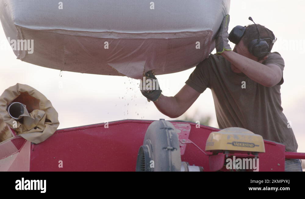 Seed hopper drill Stock Videos & Footage - HD and 4K Video Clips - Alamy