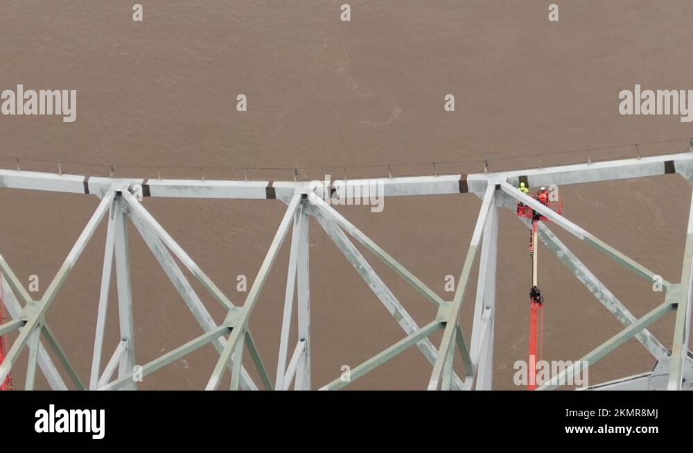 Repairing bridges Stock Videos & Footage - HD and 4K Video Clips - Alamy