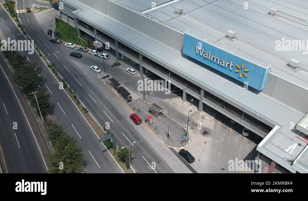 Walmart store mexico Stock Videos & Footage - HD and 4K Video Clips - Alamy