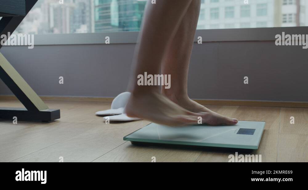 Scale stands Stock Videos & Footage - HD and 4K Video Clips - Alamy