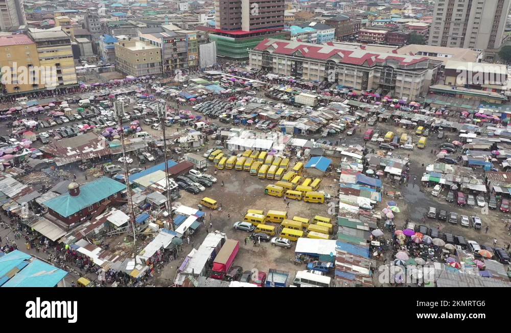 Motor parks are widespread and common public spaces in urban areas in ...
