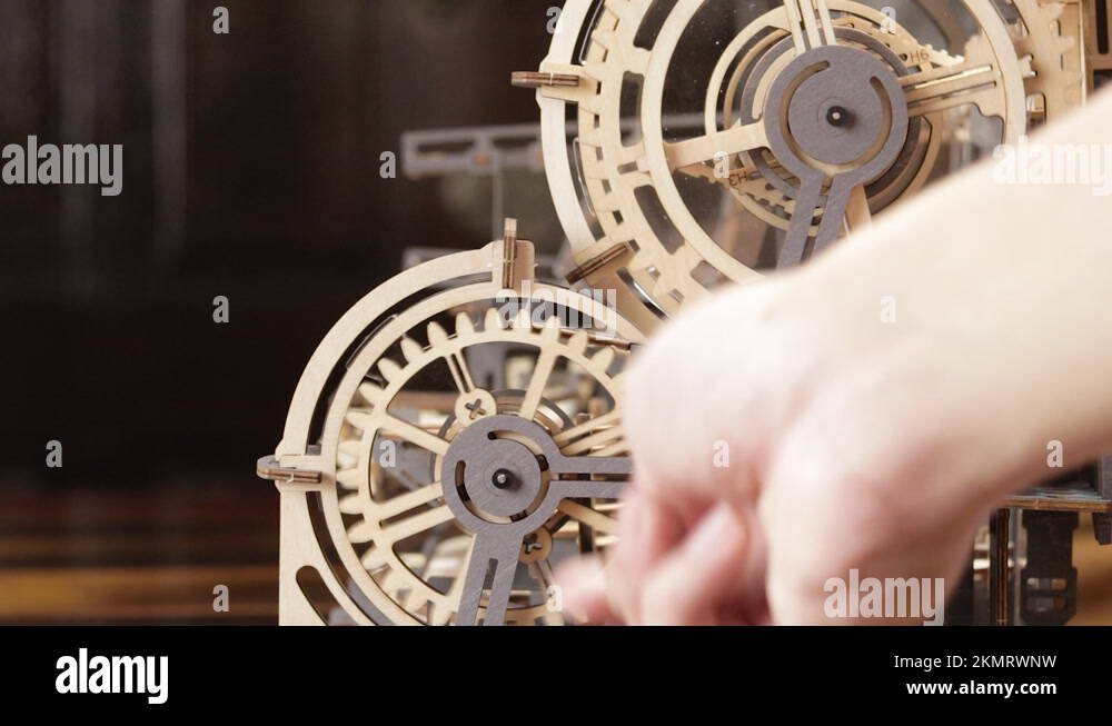 Wooden crank Stock Videos & Footage - HD and 4K Video Clips - Alamy