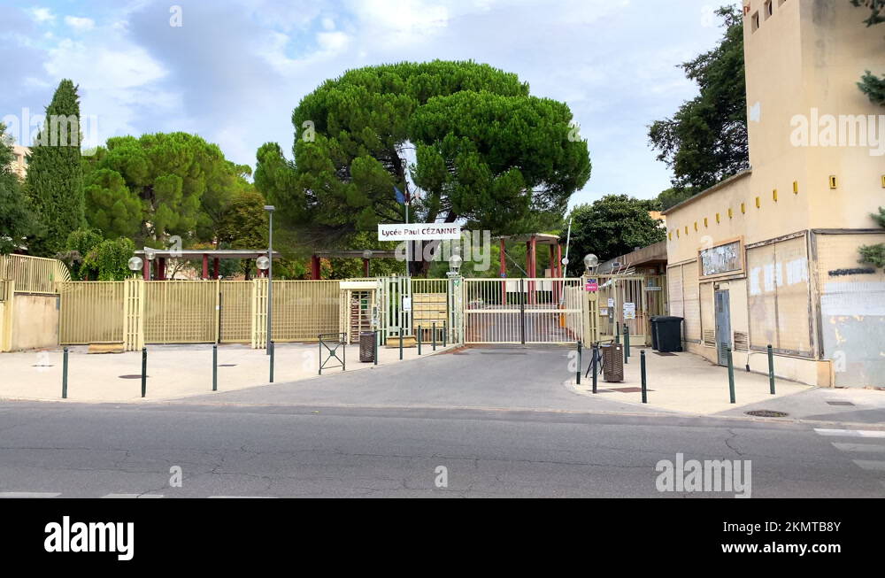School entrance gate Stock Videos & Footage - HD and 4K Video Clips - Alamy