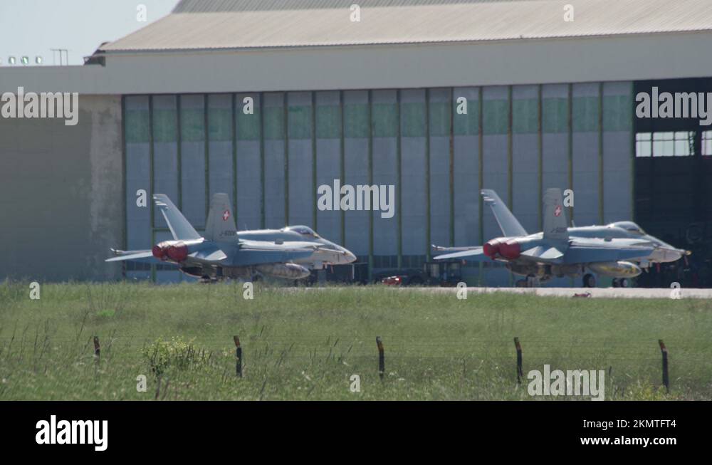 Video footage, jet military, airplane, fighter, F 16, ready for flight ...