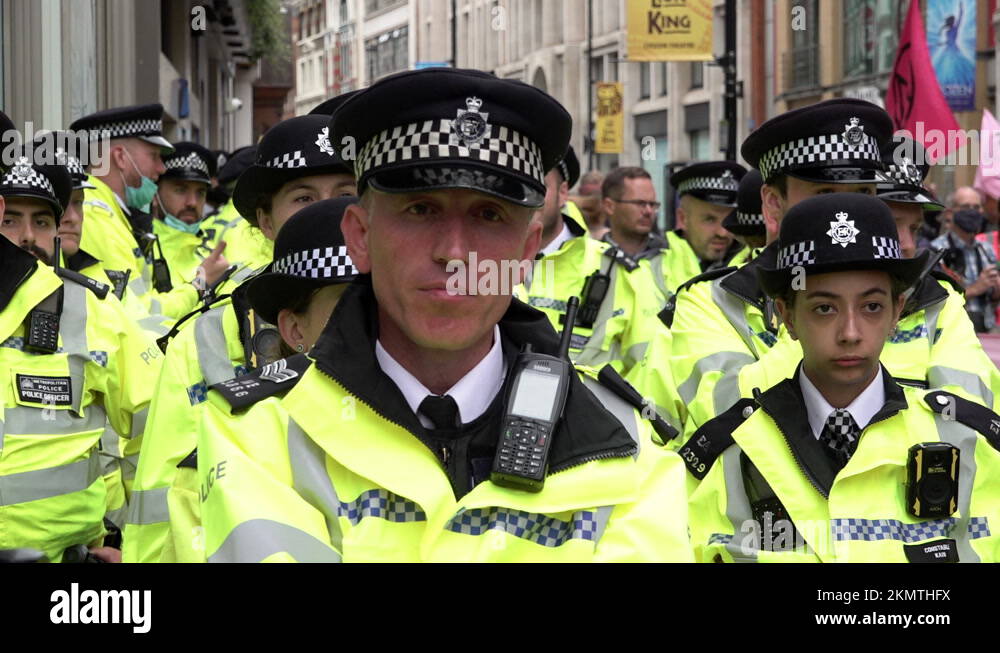 Road policing unit Stock Videos & Footage - HD and 4K Video Clips - Alamy