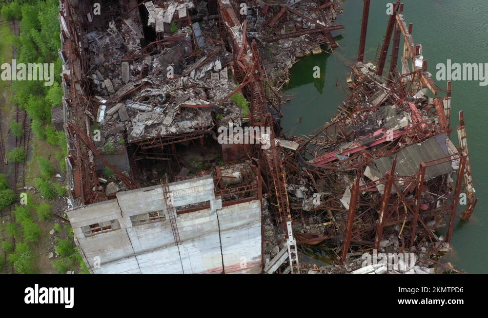 Earthquake damage building industrial Stock Videos & Footage - HD and ...