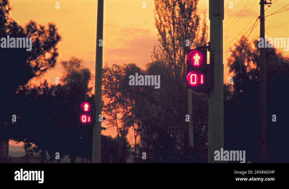 Electronic traffic signals Stock Videos & Footage - HD and 4K Video ...