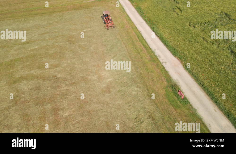 Mechanical rake Stock Videos & Footage - HD and 4K Video Clips - Alamy