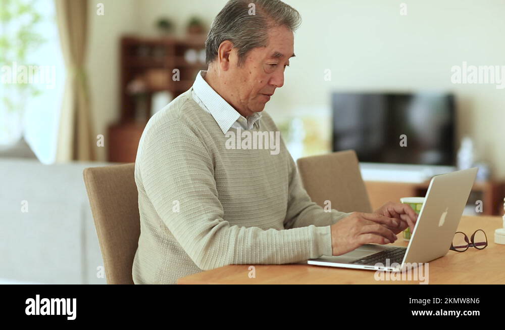 Man operating laptop Stock Videos & Footage - HD and 4K Video Clips - Alamy