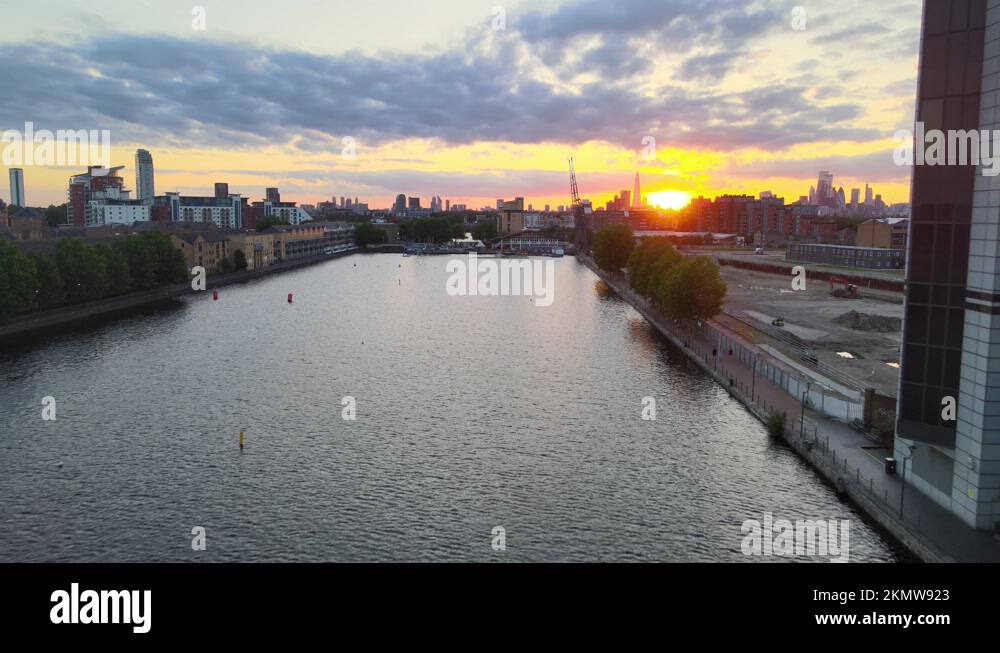 Opposite bank of england Stock Videos & Footage - HD and 4K Video Clips ...