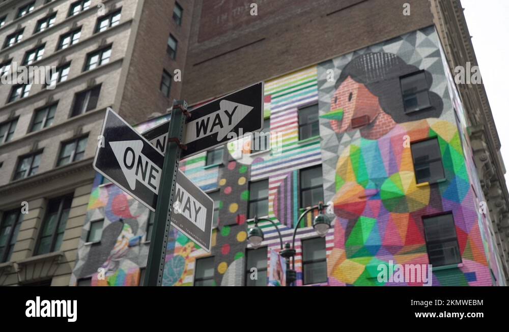 Traffic one way arrow Stock Videos & Footage - HD and 4K Video Clips ...