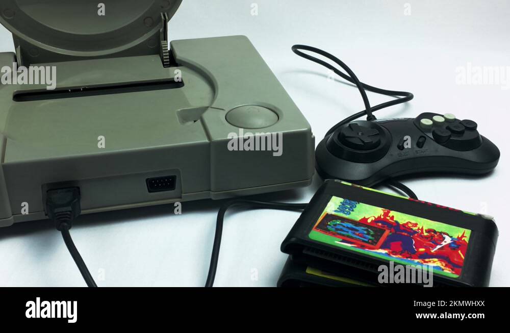 Retro gaming disc Stock Videos & Footage - HD and 4K Video Clips - Alamy