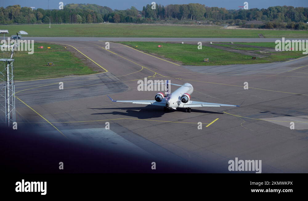 Boeing air craft Stock Videos & Footage - HD and 4K Video Clips - Alamy