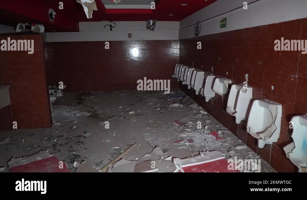 Broken toilets Stock Videos & Footage - HD and 4K Video Clips - Alamy