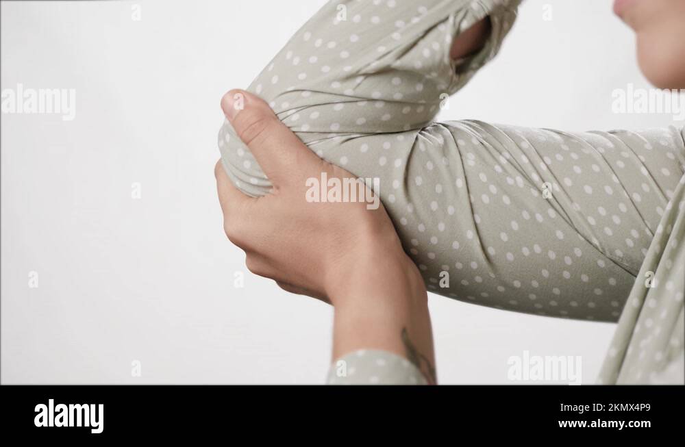 Female joint pain Stock Videos & Footage - HD and 4K Video Clips - Alamy