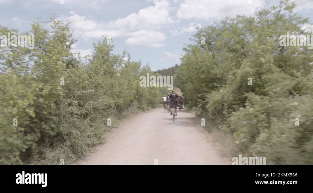 Stooping Stock Videos & Footage - HD and 4K Video Clips - Alamy