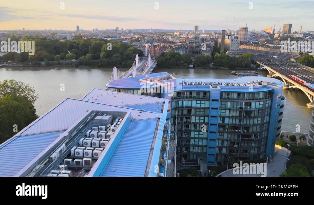 Chelsea buildings Stock Videos & Footage - HD and 4K Video Clips - Alamy