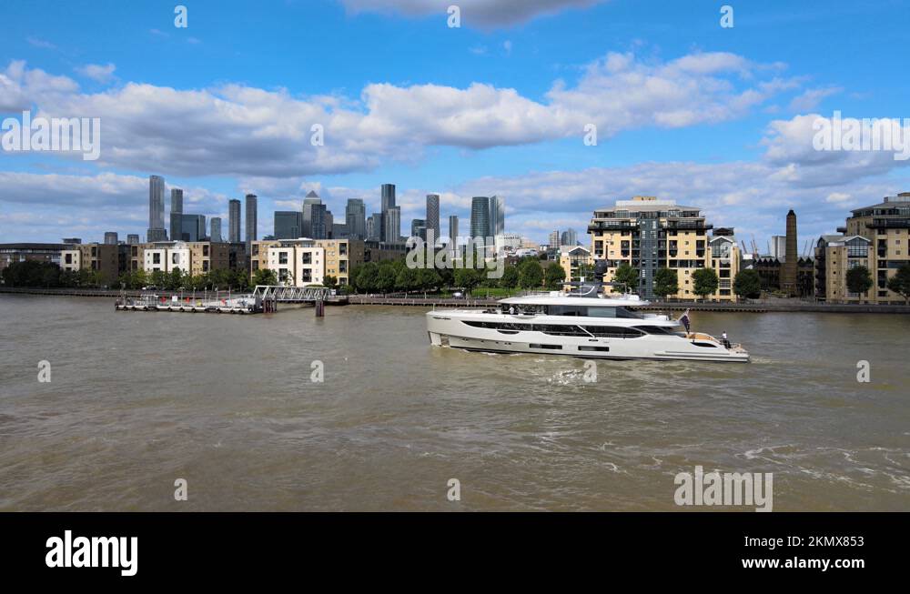 Hub river Stock Videos & Footage - HD and 4K Video Clips - Alamy