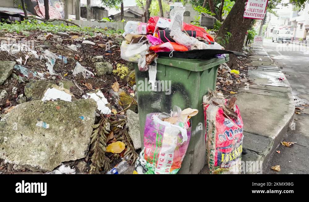 Philippines garbage Stock Videos & Footage - HD and 4K Video Clips - Alamy